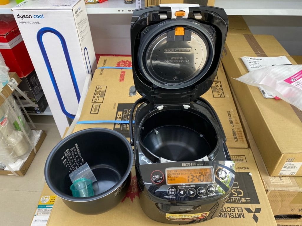 Nồi Cơm điện Zojirushi NP-BJ18 Có Chức Năng áp Suất Và Tách đường ...